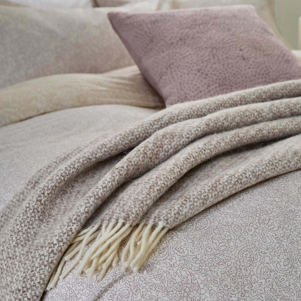Bedeck of Belfast Rare Earth Kiri Woven Throw – Taylors on the High Street